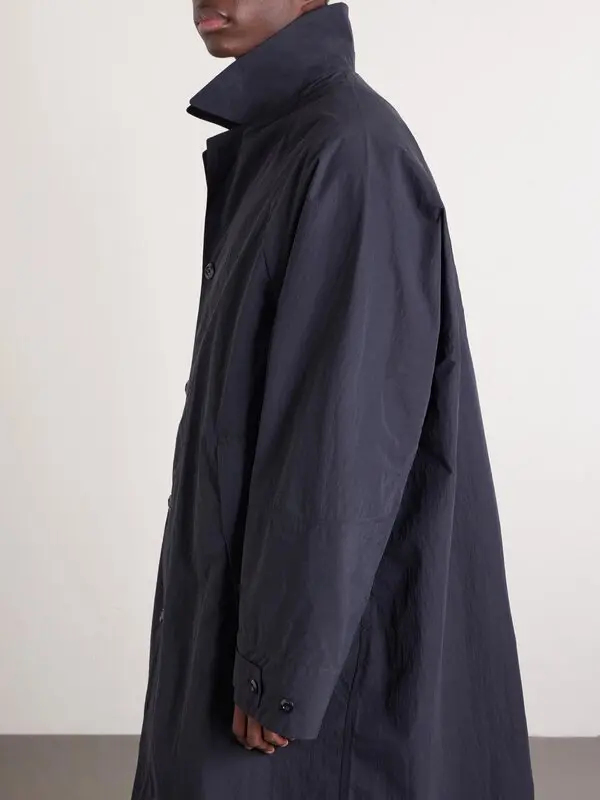 A KIND OF GUISE Serrara Mac Recycled Taffeta Coat