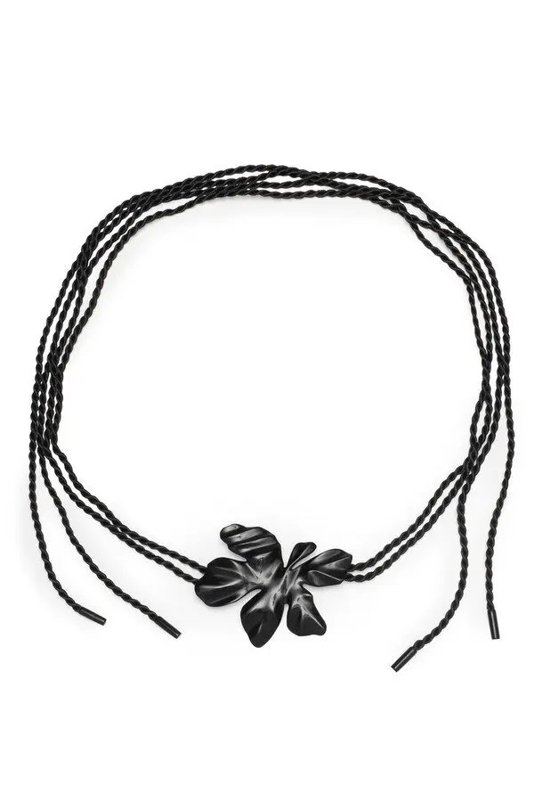 Natori Peony Buffalo Horn Pendant Rope Belt - Black