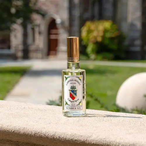 CASWELL-MASSEY Number Six Cologne