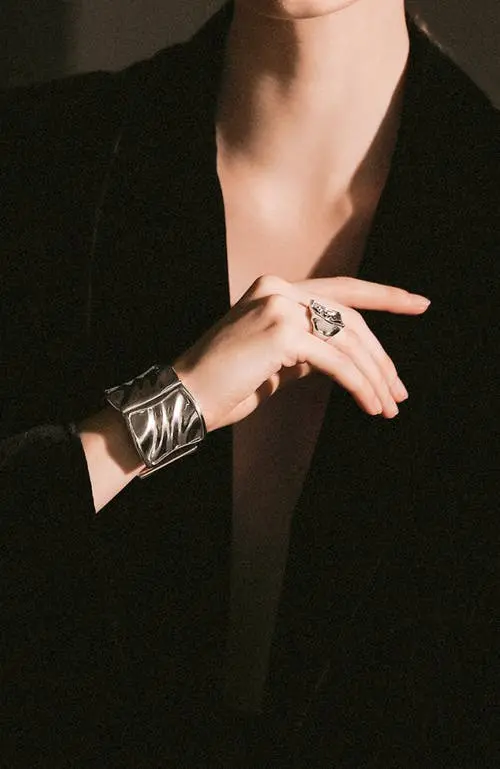 RETRO CHIC Tidal Glow Cuff