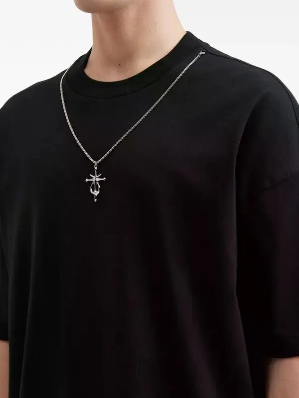 FIVE CM T-shirt With Detachable Necklace