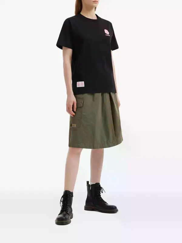 FINGERCROXX Embroidered T-shirt - Black
