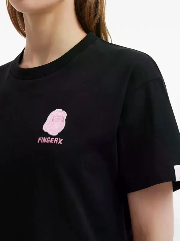 FINGERCROXX Embroidered T-shirt - Black