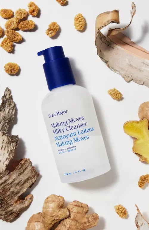 URSA MAJOR Making Moves Milky Cleanser - Blue