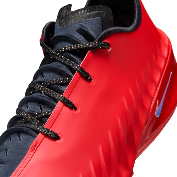 Nike G.t. Cut Basketball Shoes - Red