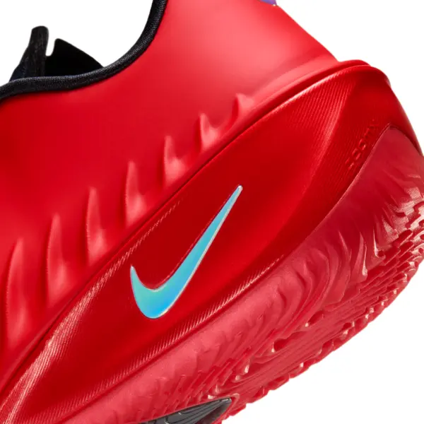 Nike G.t. Cut Basketball Shoes - Red