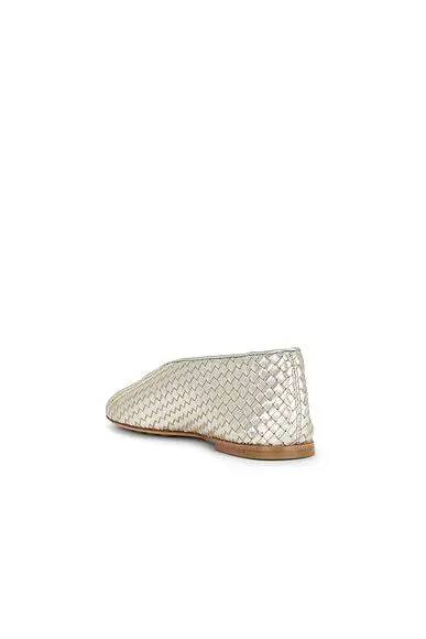 Bottega Veneta Rosa Ballet Flat In Metallic Silver - Platinum