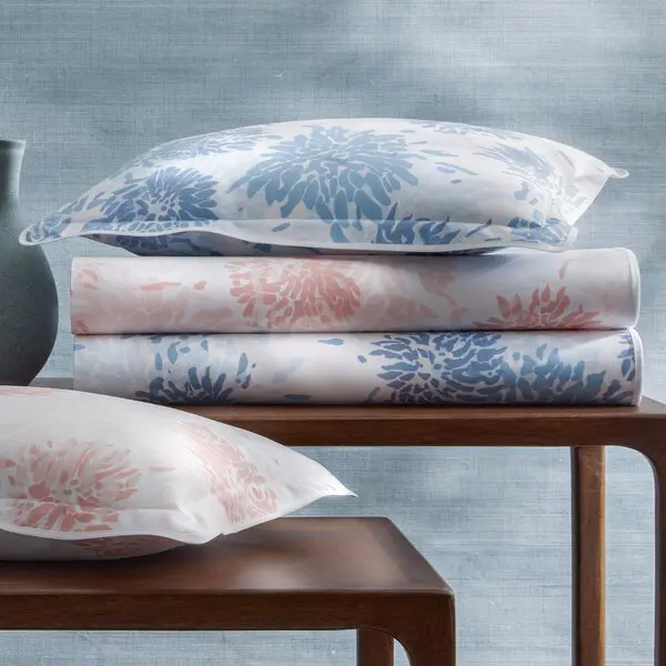 MATOUK Chrysanthemum Fitted Sheet, Twin - Blue