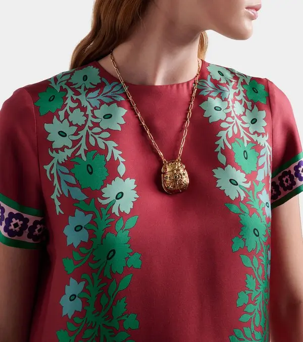 La DoubleJ Lady Scarab Pendant Necklace