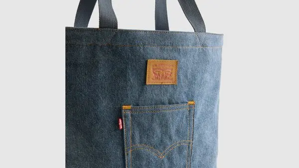 LEVI'S Back Pocket Tote