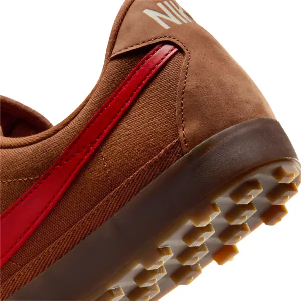 Nike Astrograbber Vintage Collegiate Sneakers - Brown