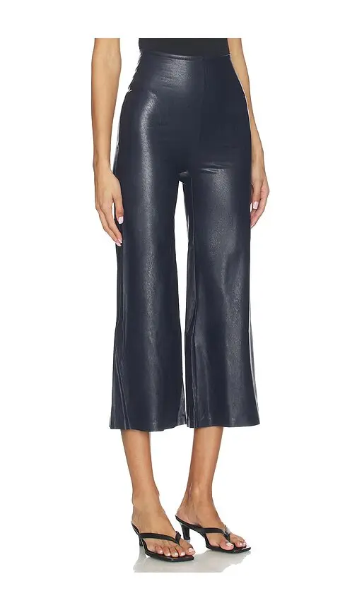 Commando Faux Leather Cropped Pant - Navy