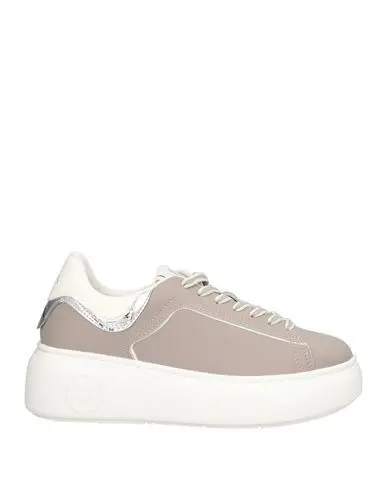 Armani Exchange Leather Low-top Sneakers