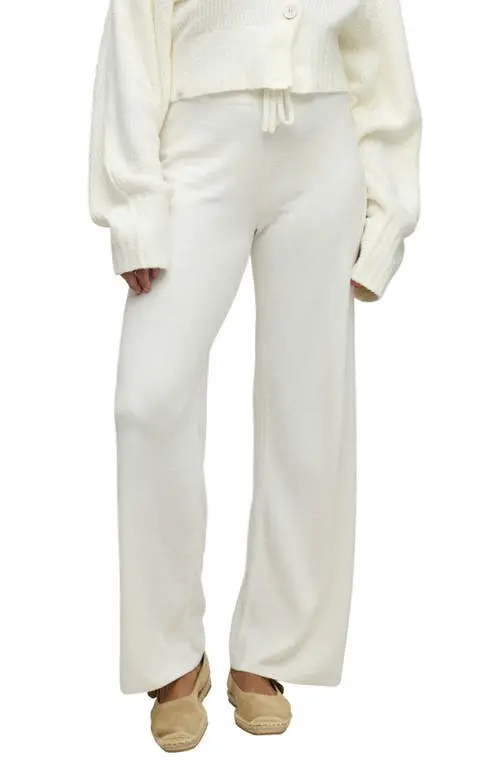 Barefoot Dreams Relaxed-fit Pants With Drawstring Waist - Pearl