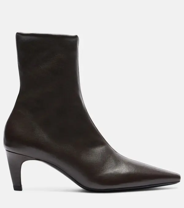 JUDE Cave Leather Ankle Boots