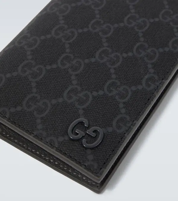 Gucci Gg Canvas Passport Holder