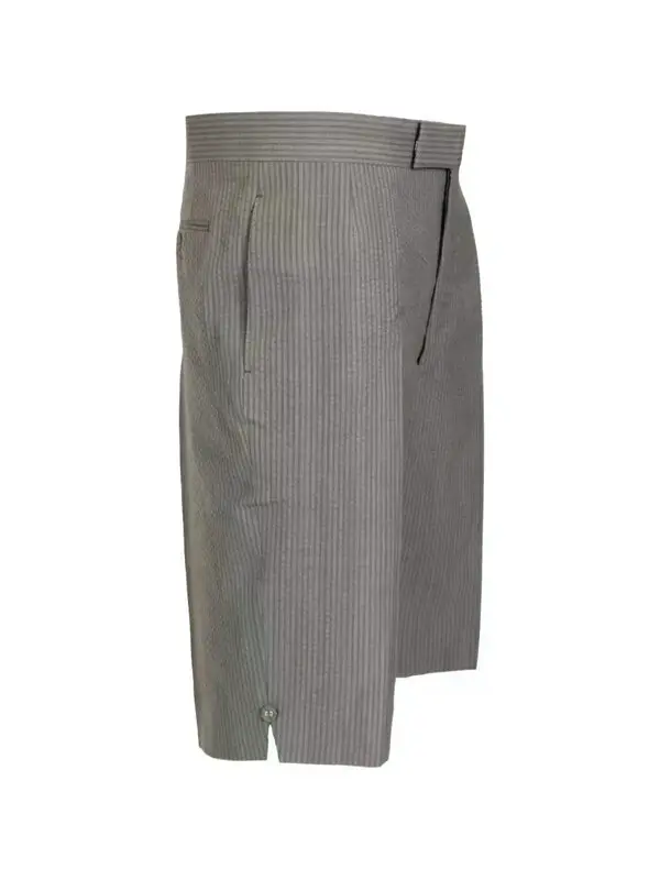 Thom Browne Side-slit Seersucker Shorts - Grey
