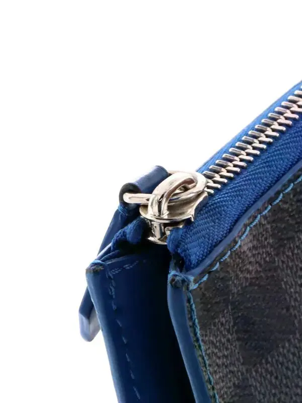 LOUIS VUITTON Pochette Jour Gm Clutch - Black