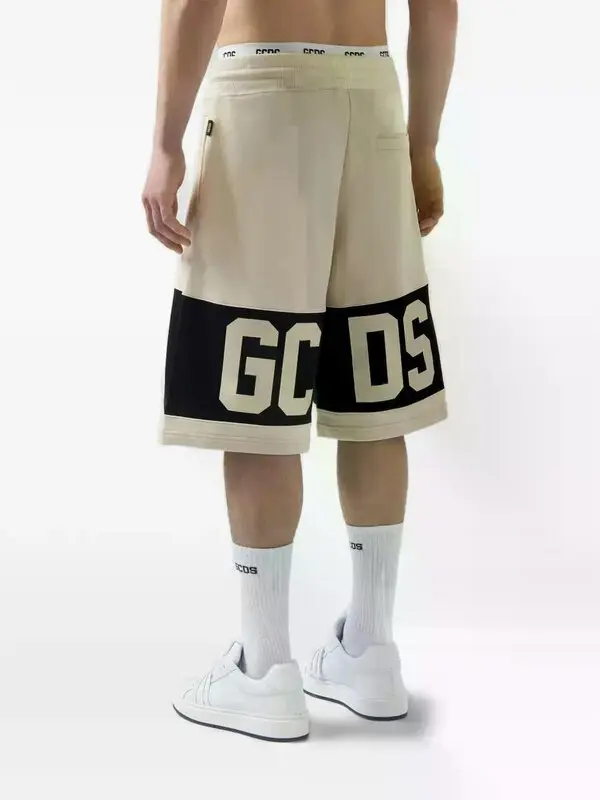 Gcds Logo Shorts - Neutrals