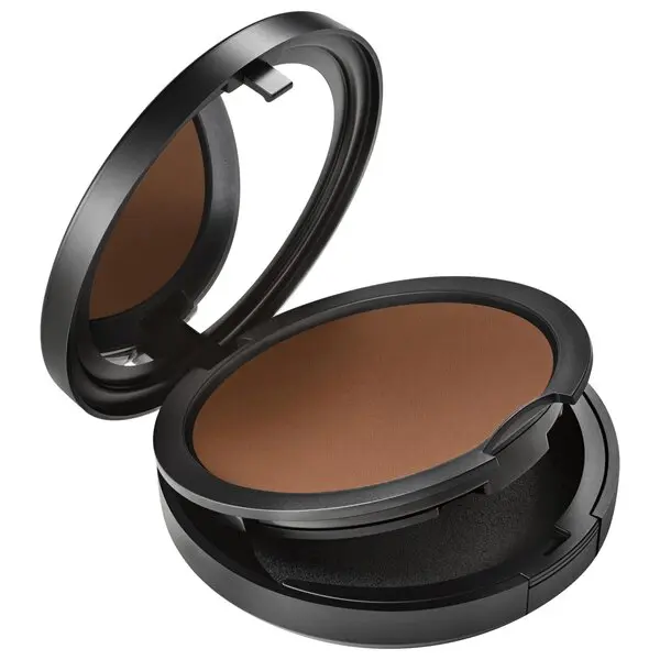MAC COSMETICS Studio Fix Powder Plus Foundation With 24hr Oil Control + Blur-matte Finish - Nc63