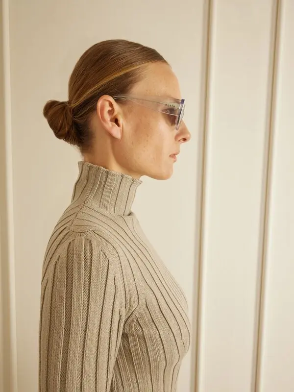 Alaïa Lettering Round-frame Sunglasses - Neutrals