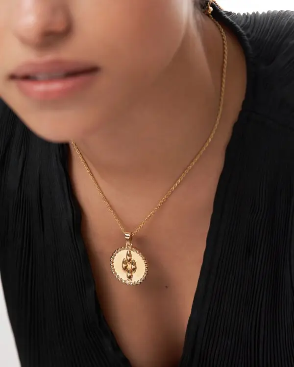 SOPHIE BLAKE Marta Medallion Pendant Necklace - Gold