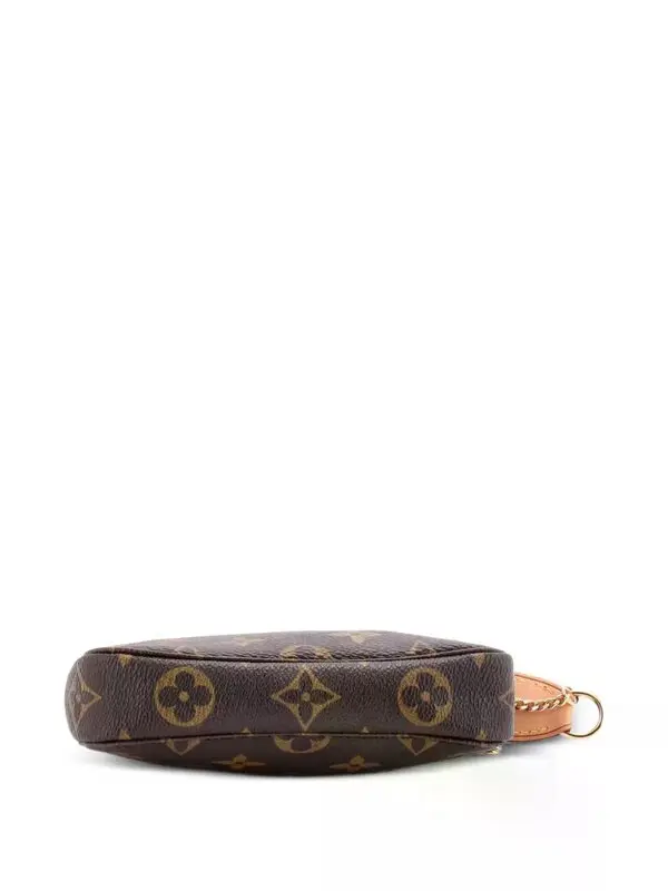 LOUIS VUITTON Pochette Accessoires Monogram Canvas Mini Clutch - Brown