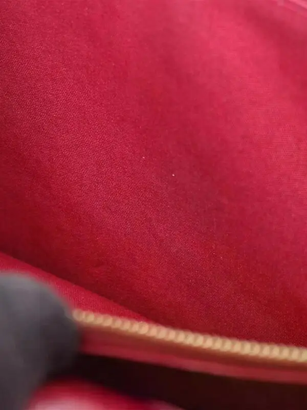 LOUIS VUITTON 2014 Monogram Vernis Ana Crossbody Bag