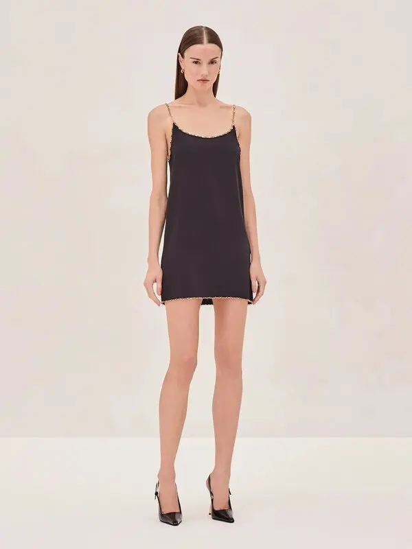 Alexis Madisson Dress With Gold Chain Detail - Black