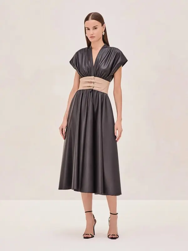 Alexis Viktora Midi Dress - Black