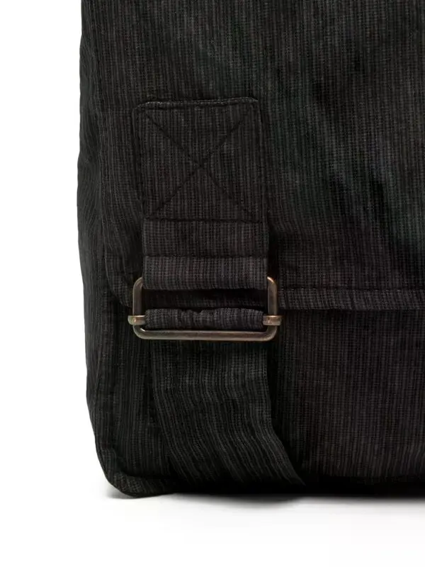 Masnada Buckle Shoulder Bag