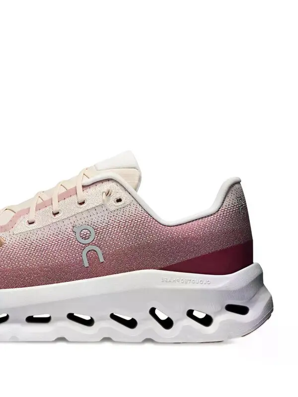 On Cloudtilt Sneakers