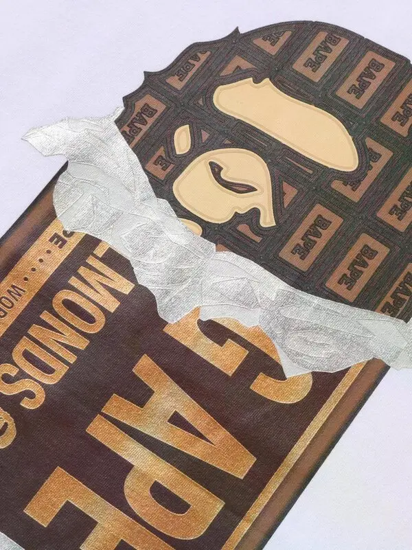 A BATHING APE Chocolate Graphic T-shirt - White