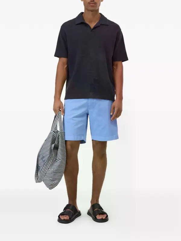 Closed Short-sleeved T-shirt