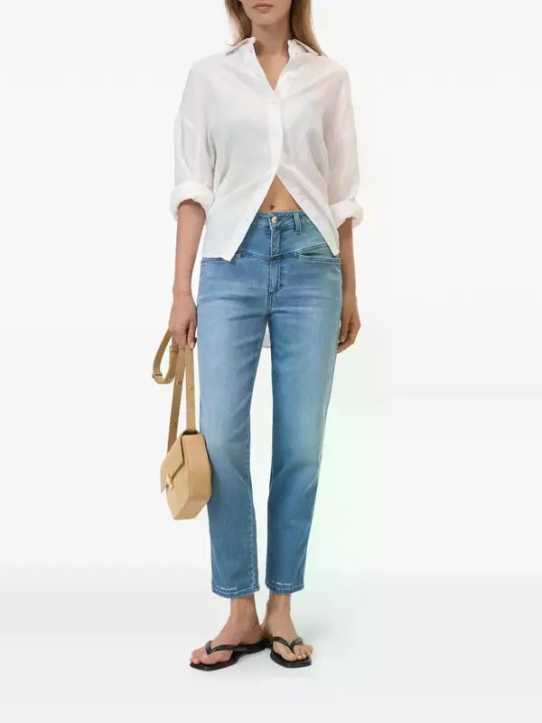 Closed Pedal Pusher Jeans