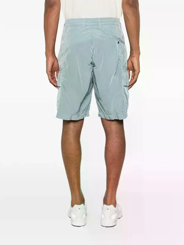 C.P. COMPANY Chrome-r Lens Boxy Cargo Shorts - Blue