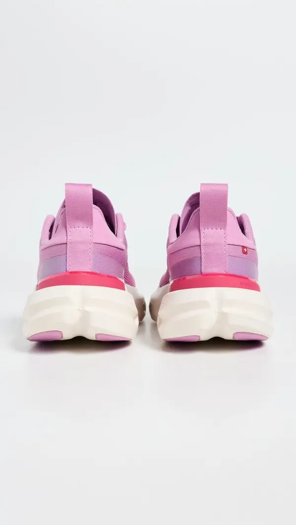 On Cloudpulse Next Sneakers - Sakura/dew