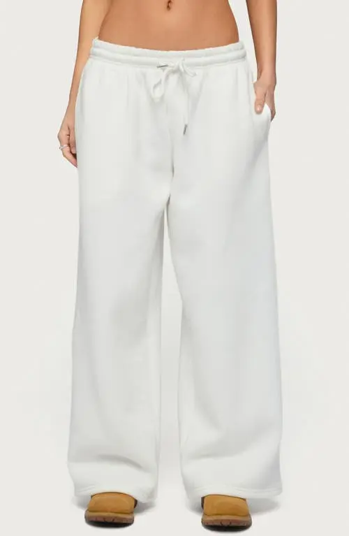 EDIKTED Kamari Low Rise Wide Leg Sweatpants
