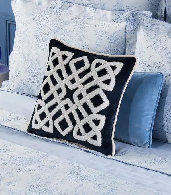 YVES DELORME Entrelac Marine Square Cushion Cover - Navy