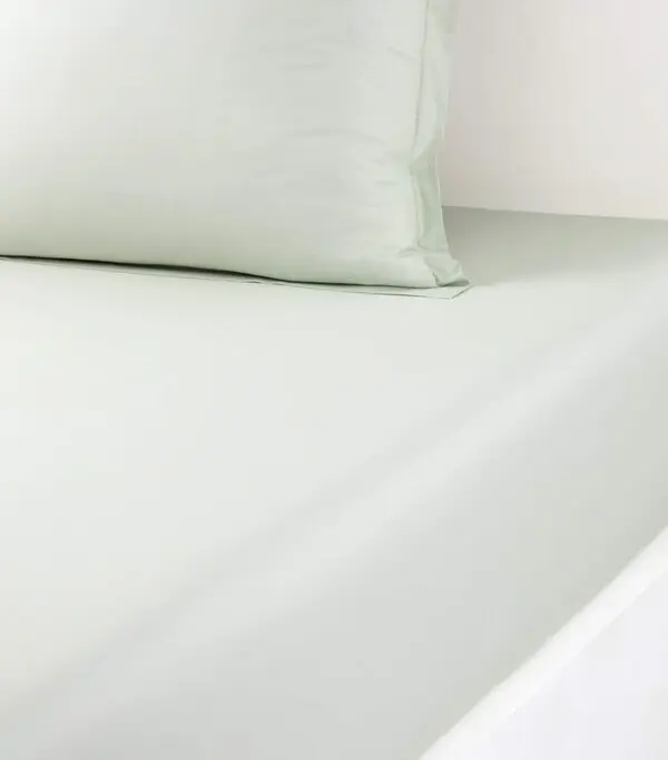 YVES DELORME Batiste Amande Super King Fitted Sheet - Green
