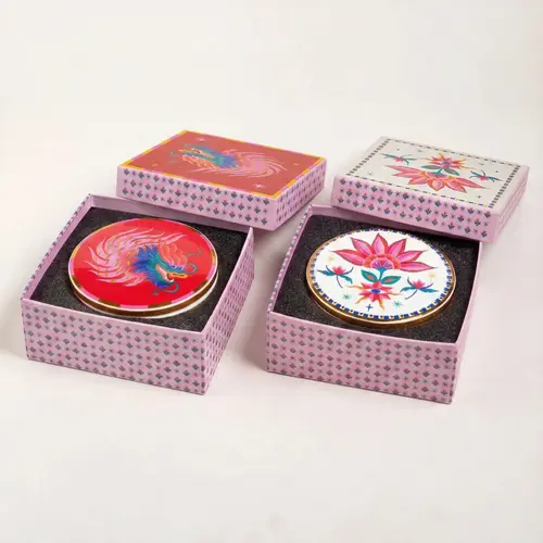 ZSA ZSA ZSU Shekou Porcelain Decorative Object 2 Pcs Box Set