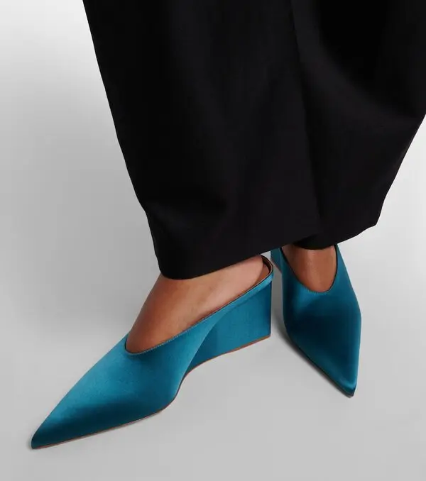 Alaïa Cube Satin Wedge Mules - Turquoise