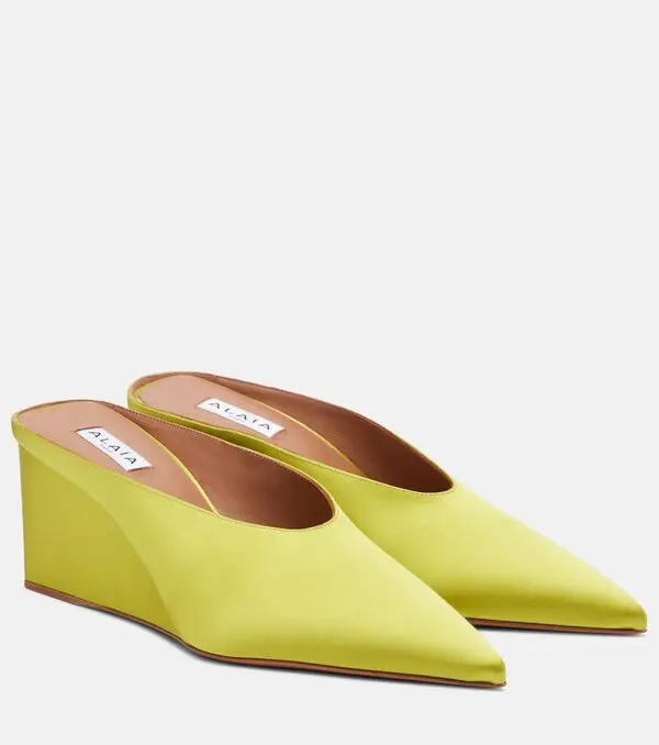 Alaïa Cube Satin Wedge Mules - Yellow