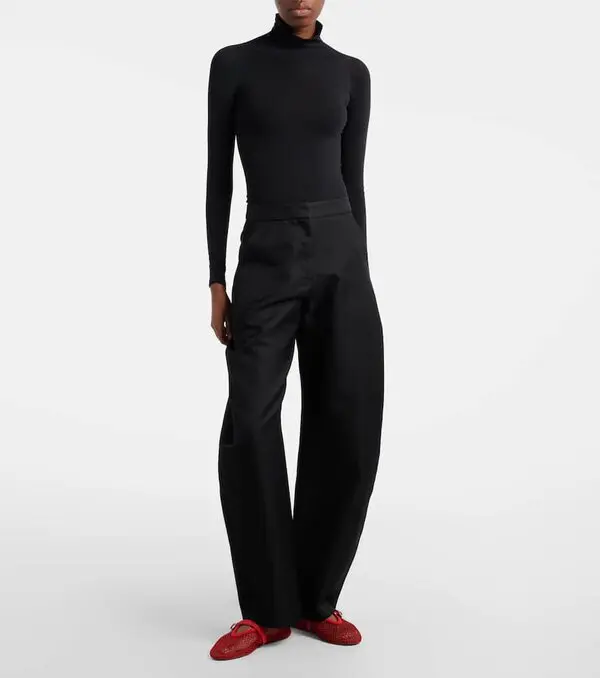 Alaïa Suede-trimmed Fishnet Ballet Flats - Red