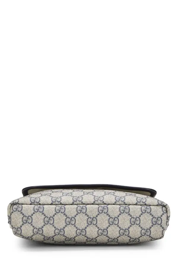 Gucci Gg Supreme Messenger Bag