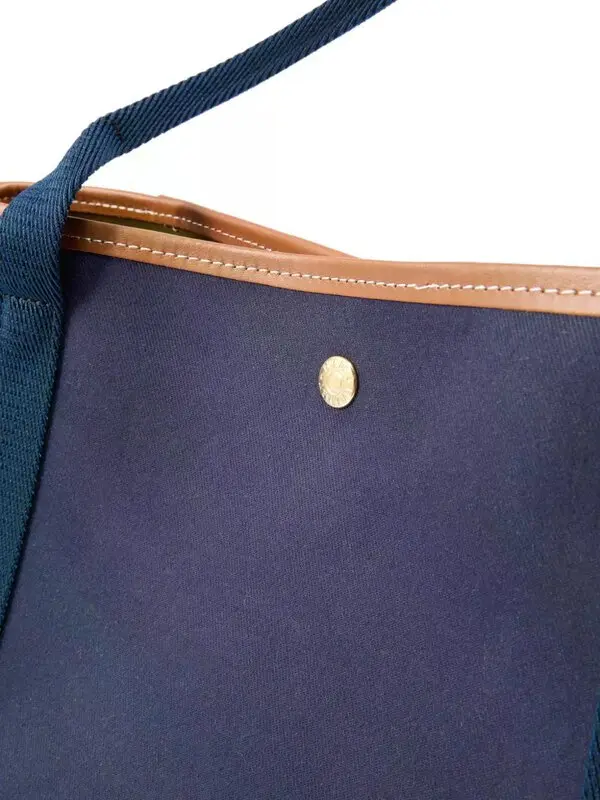 Rue De Verneuil Traversée Tote Bag
