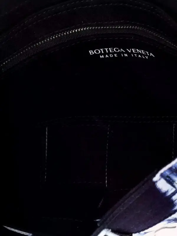 Bottega Veneta Cassette Crossbody Bag Maxi Intrecciato Tie Dye Denim - Blue