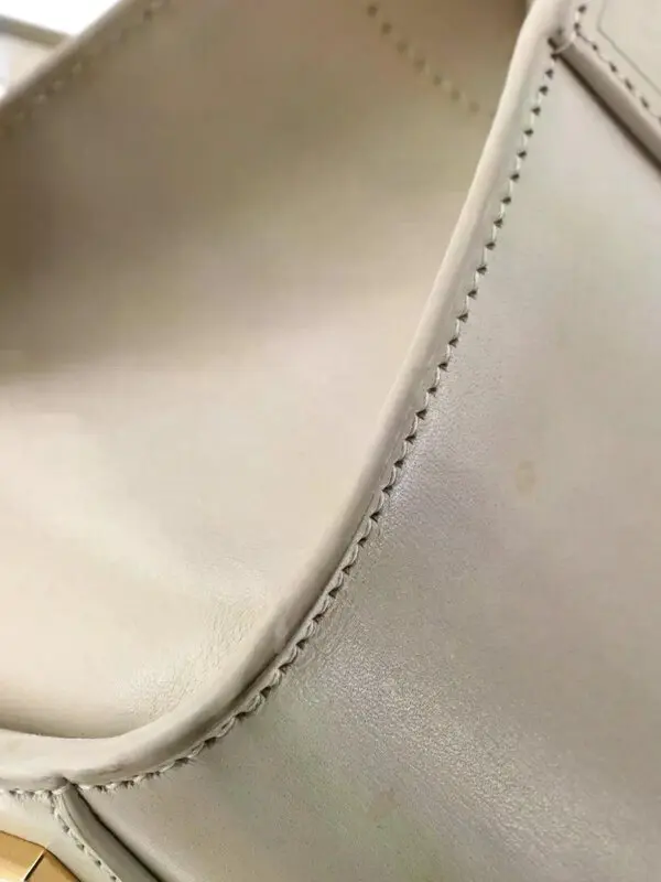Saint Laurent Manhattan Nano Leather Shoulder Bag - White