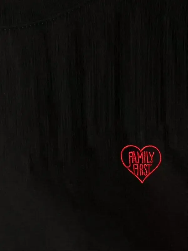 FAMILY FIRST Heart Cotton Sweater