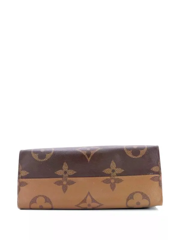 LOUIS VUITTON Onthego Reverse Monogram Giant Gm Tote Bag - Brown